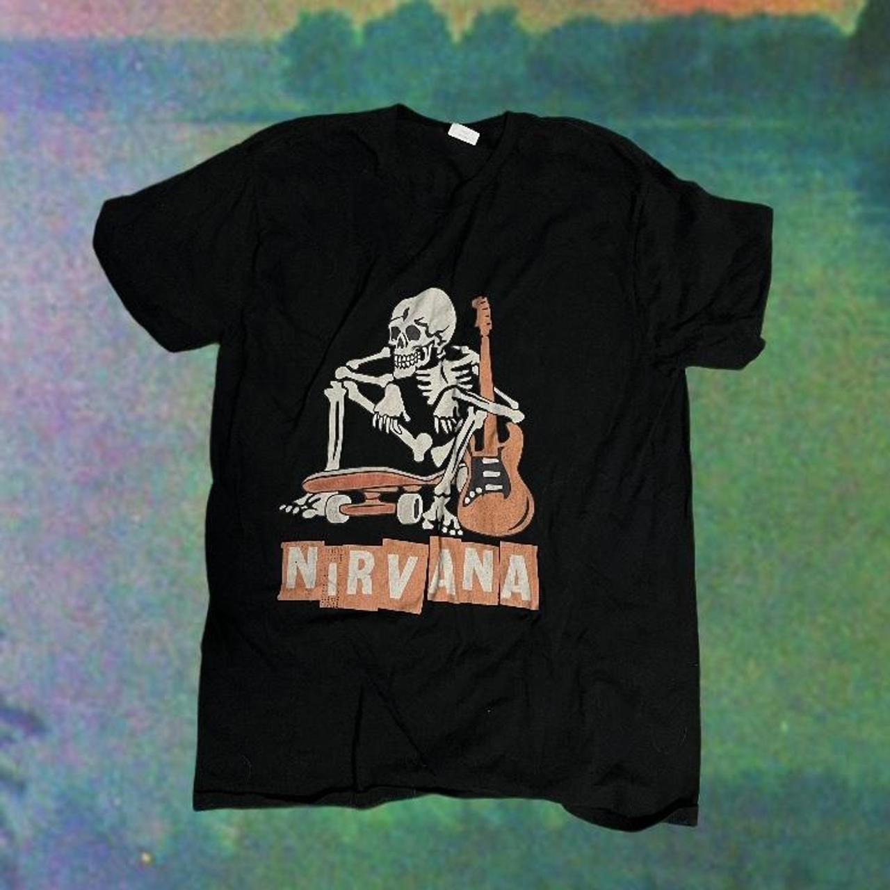 VINTAGE NIRVANA SKULL GRAPHIC TEE SIZE LARGE - Depop