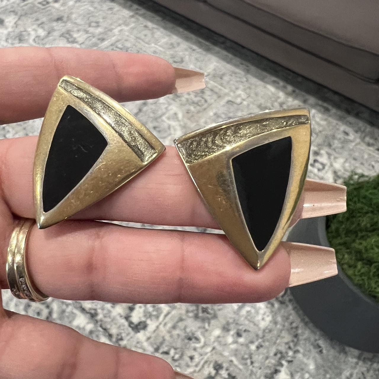 VINTAGE ORIGINAL TRIANGLE HALLMARK:... - Depop