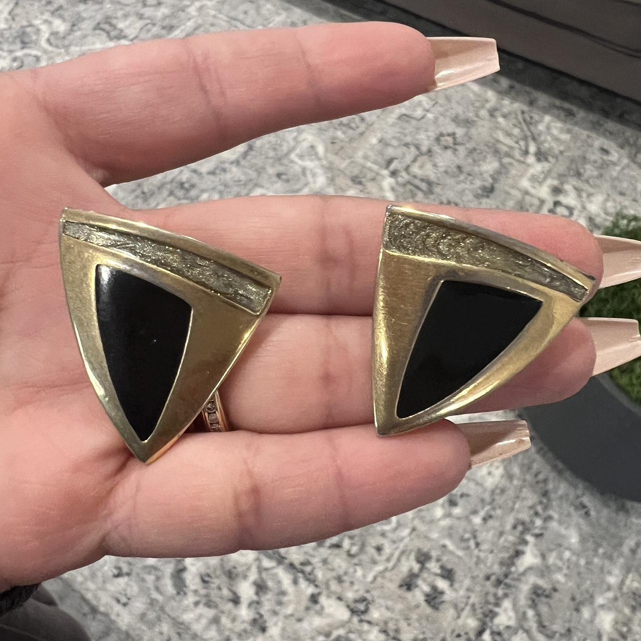 VINTAGE ORIGINAL TRIANGLE HALLMARK:... - Depop