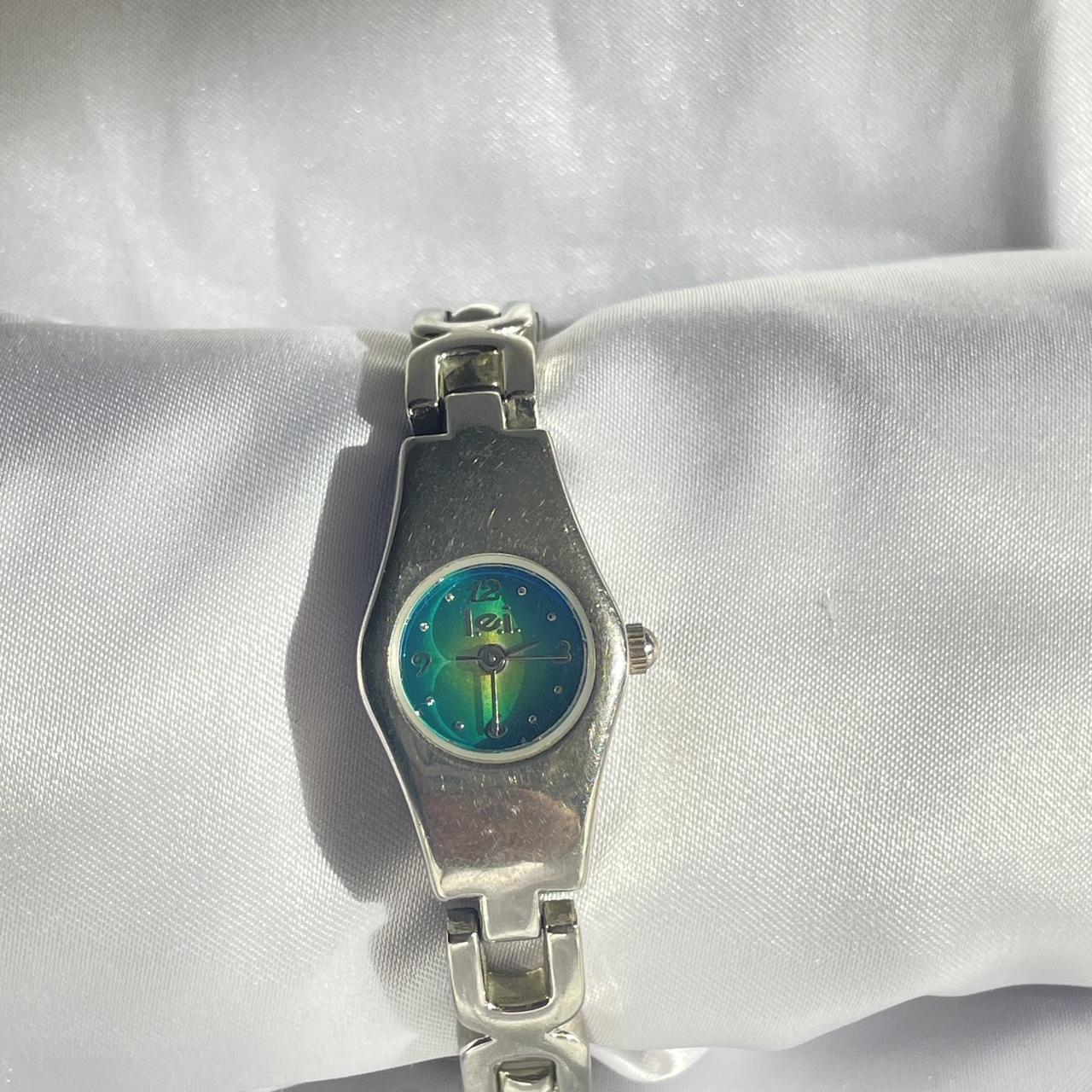 Vintage Y2K Watch • • so nostalgic! simple silver... - Depop