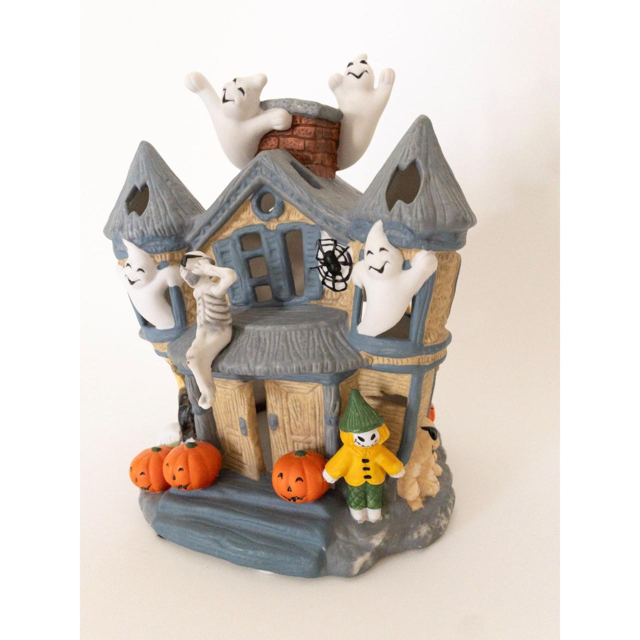 Ceramic Haunted House With Ghosts Halloween... - Depop