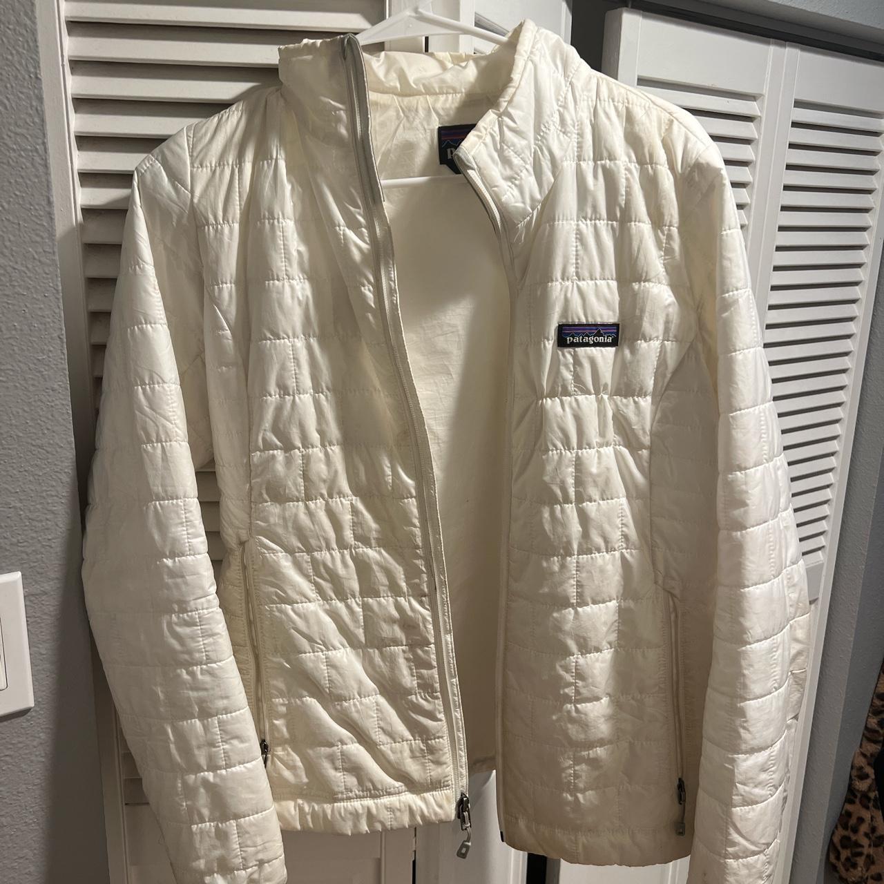 Women’s Patagonia jacket (retail price $229) - Depop