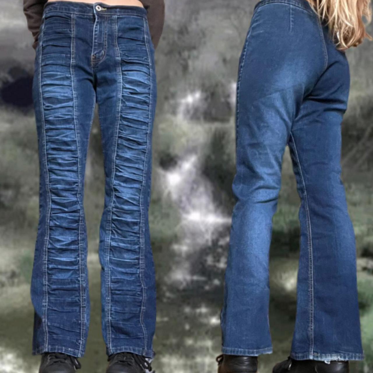 mid rise scrunch pleated flare jeans ️ Only damages... - Depop