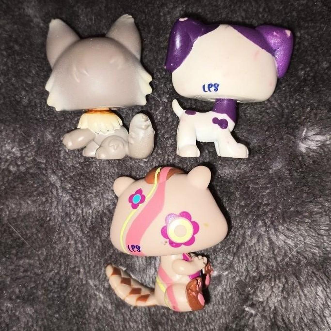 Authentic Littlest Pet Shop ️ LPS Lot Wolfcat 1411,... - Depop