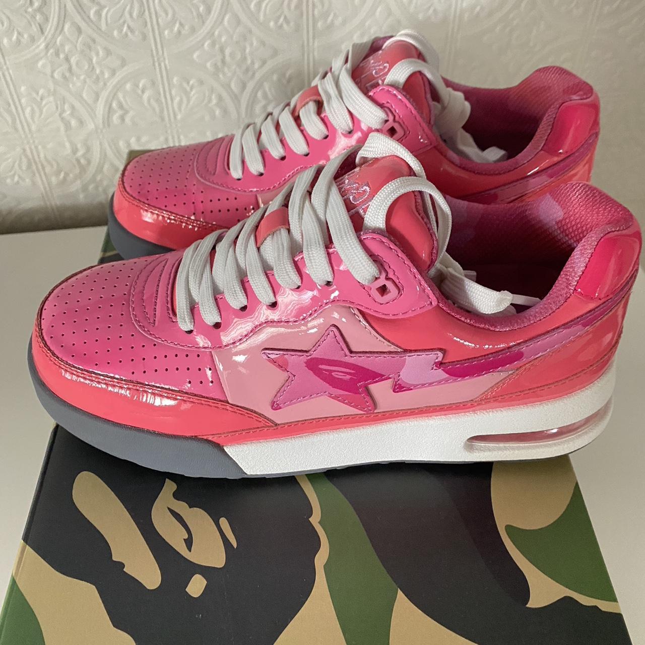 BAPESTA PINK CAMO // MENS SZ 6 // WOMENS SZ US 8 W//... - Depop