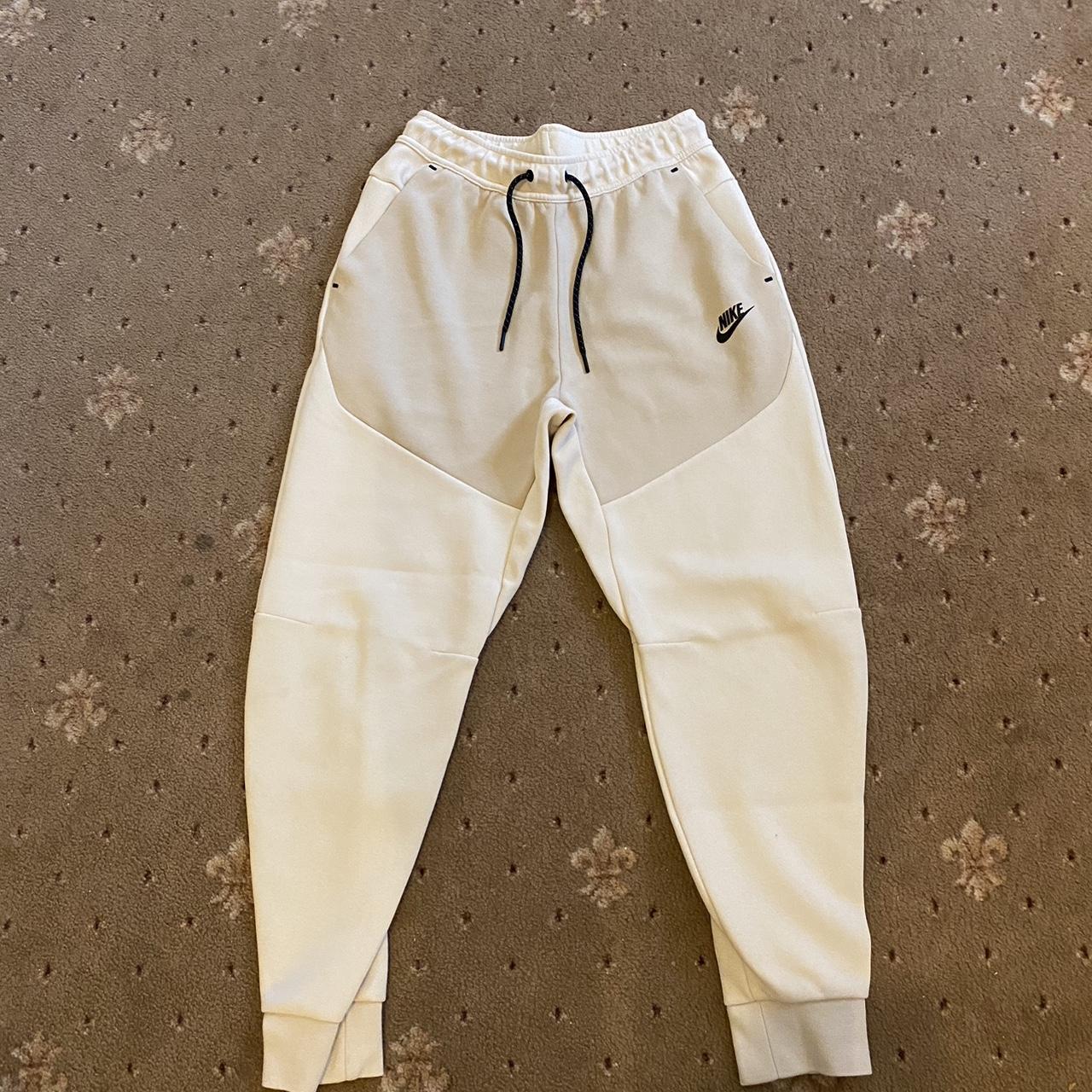 Nike tech fleece tracksuit cream/beach beige small... - Depop