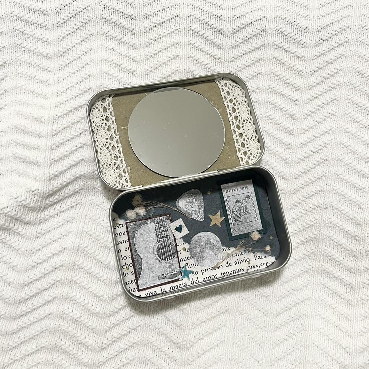 altoid / trinket tin wallet 🍓 send me a message w/... - Depop