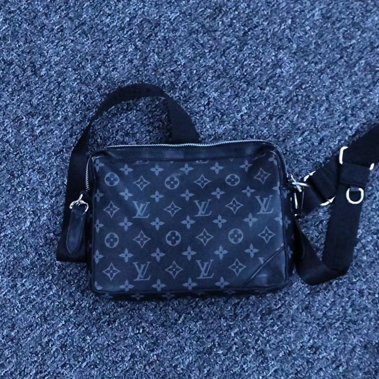 Louie vuitton trio messenger bag missing the other... - Depop