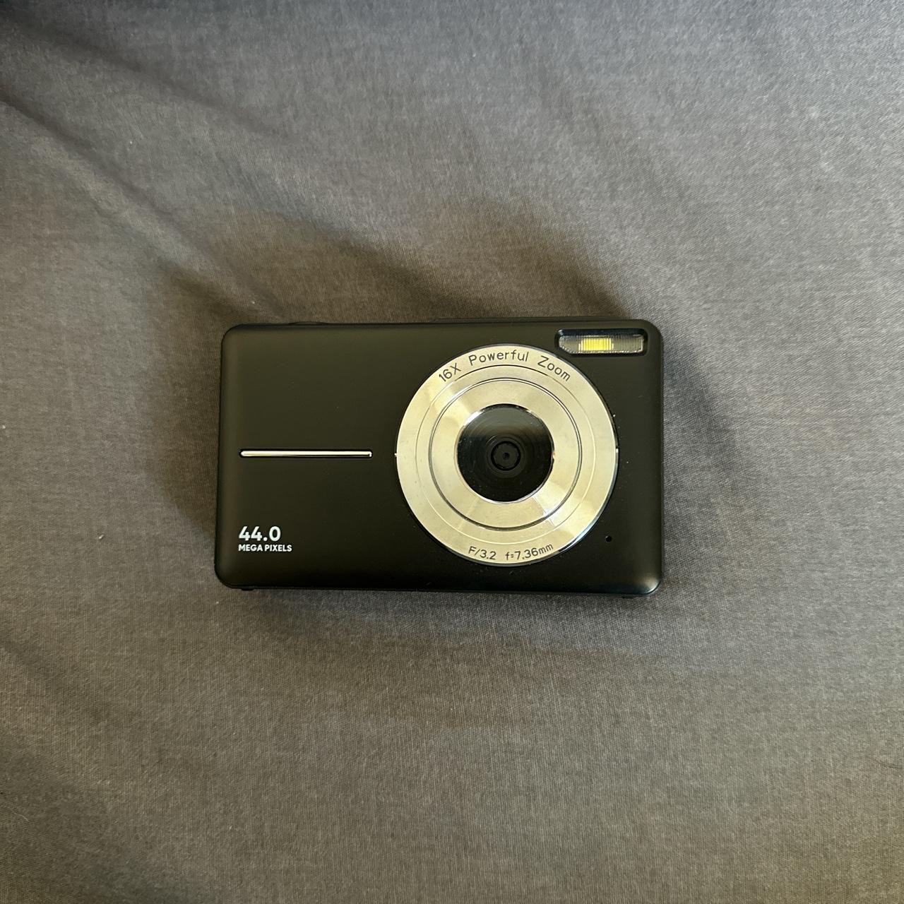 Digital camera with 32GB card 1080P 44MP vlogging... - Depop
