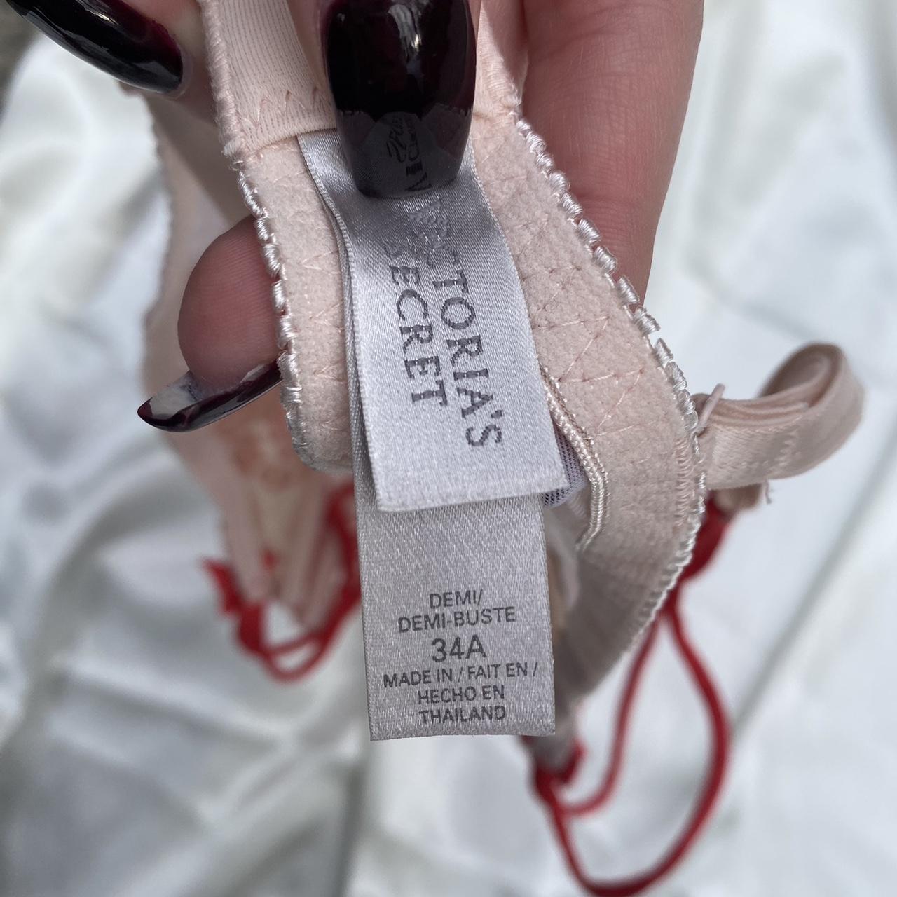 Victoria’s Secret underwire bra Size 34A Like new... - Depop