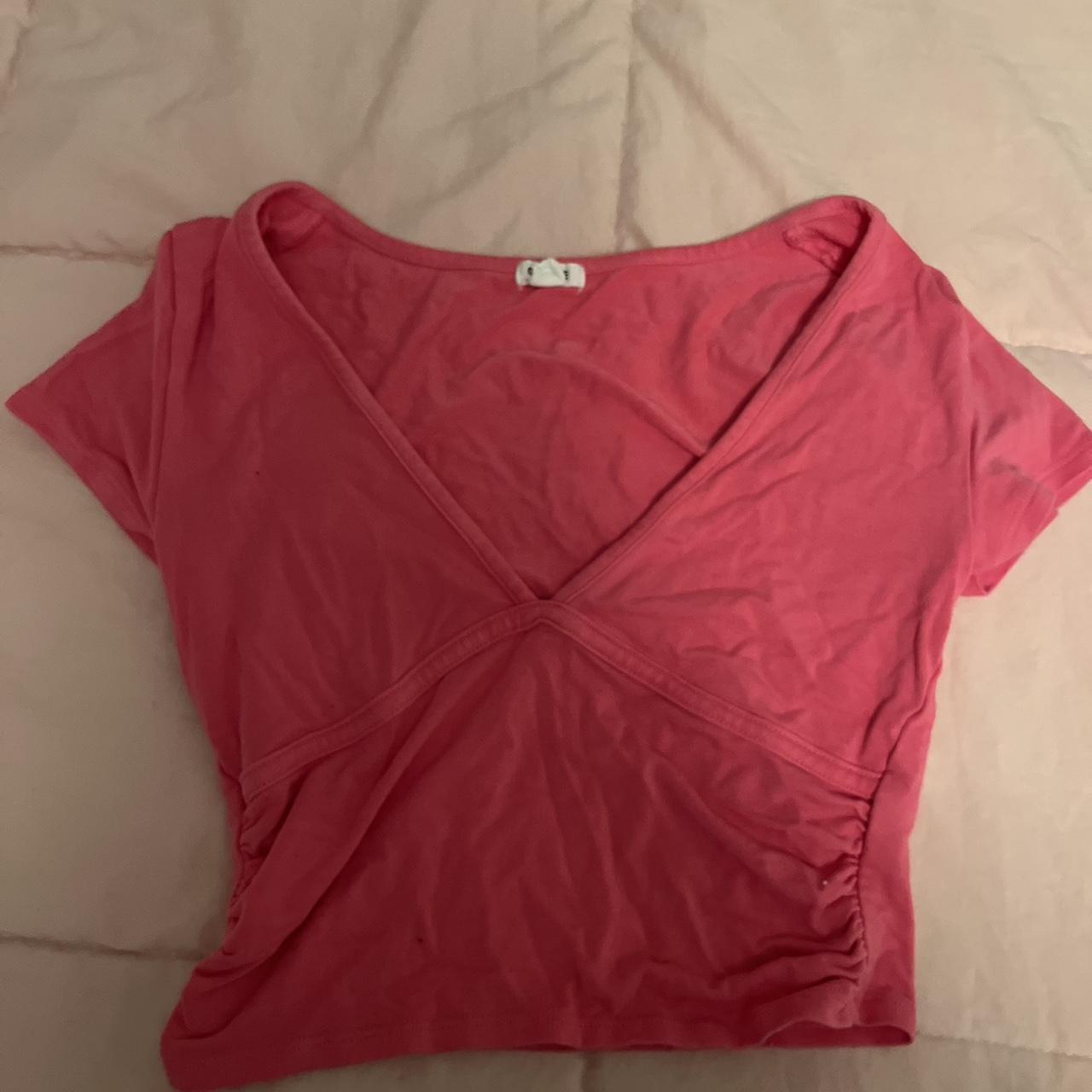 💋- GARAGE Pink Crop-Top 💋- Size: XS 💋- Orginally... - Depop