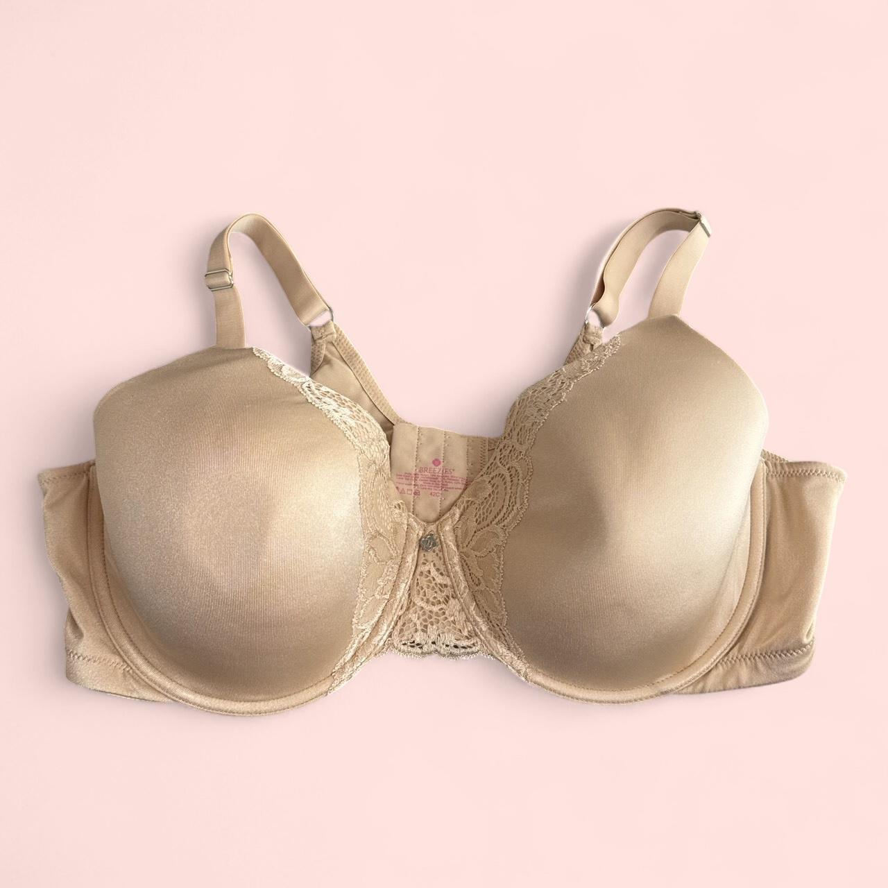Tan lace underwire bra with adjustable straps | Depop