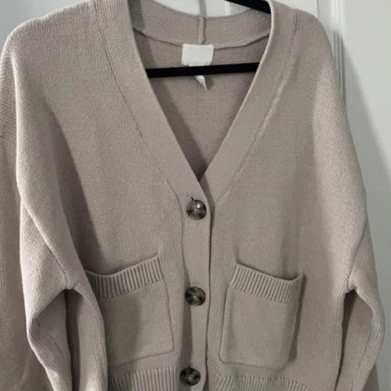 H&M Women's Cardigan | Depop