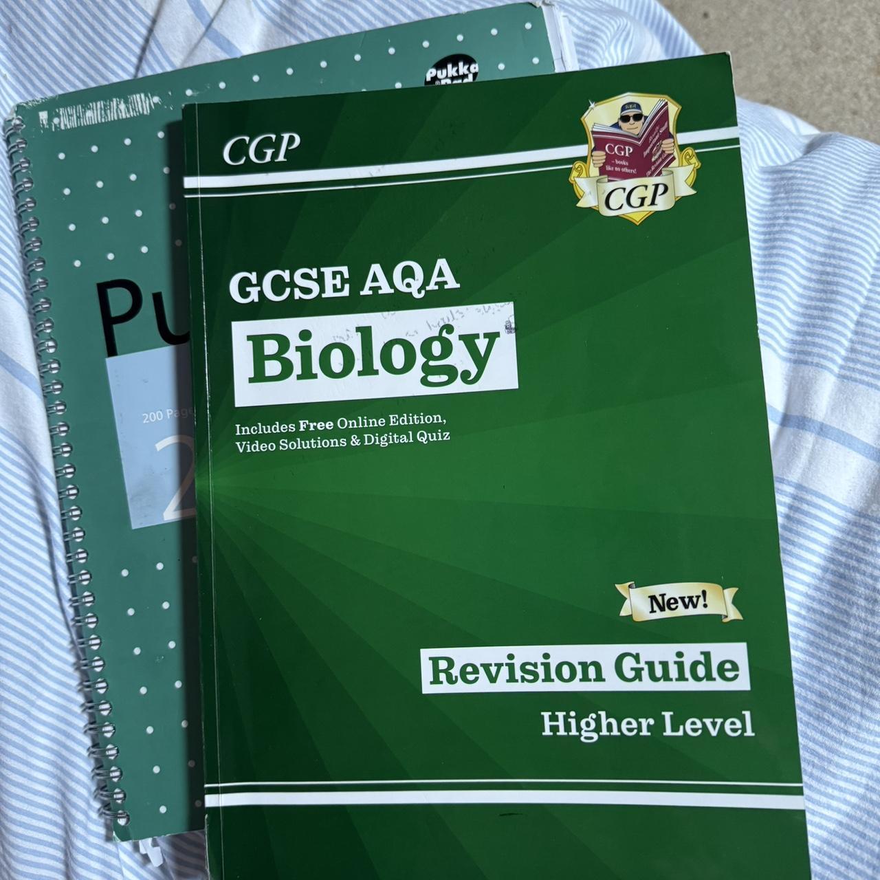 CGP Biology GCSE revision guide AQA 9-1 - Depop