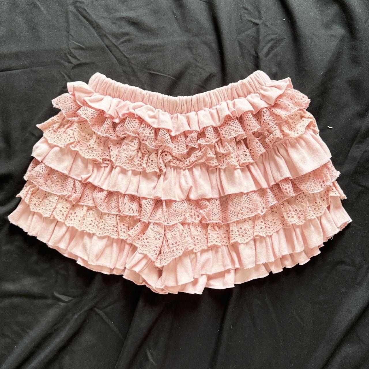 ꀾ'꒱°˖ lizlisa pink ruffle shorts, be my... - Depop