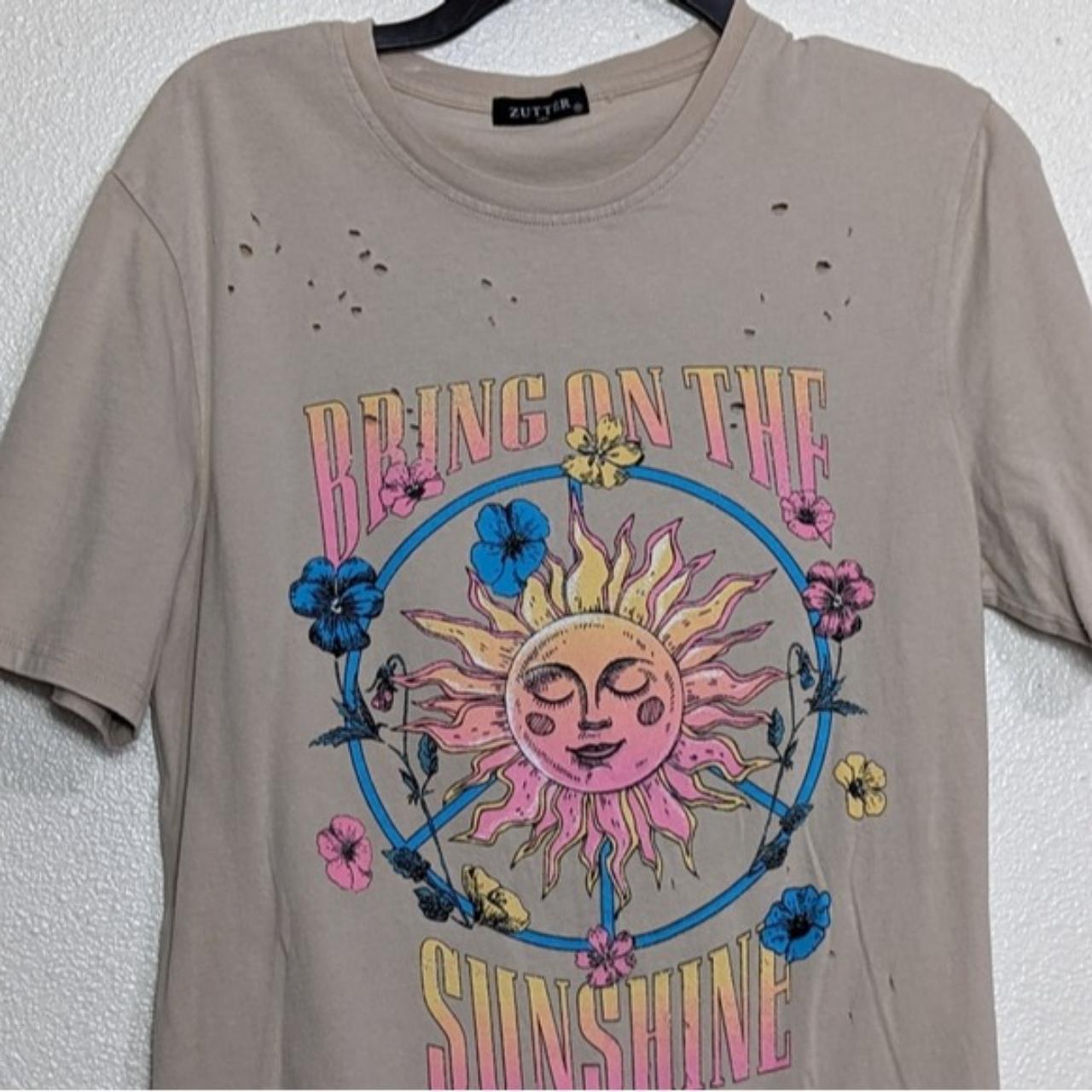 ZUTTER Women's M Distressed Graphic T-shirt BRING ON... - Depop