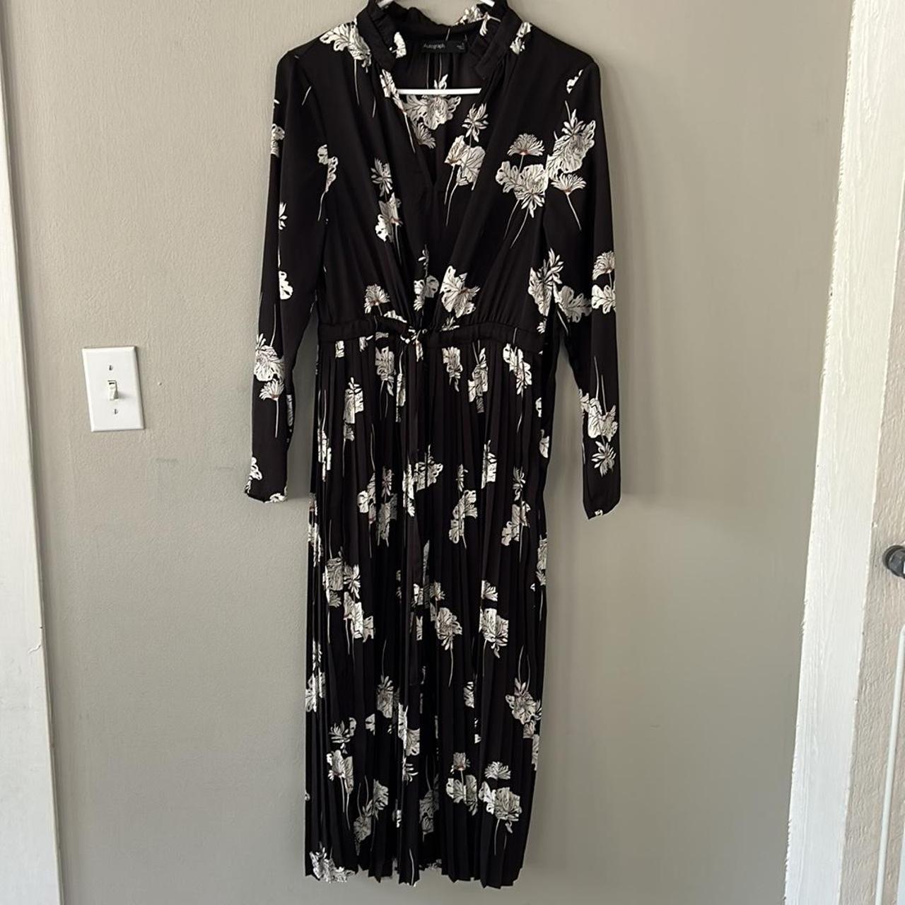 Pleated Autograph size 12 dress - Depop