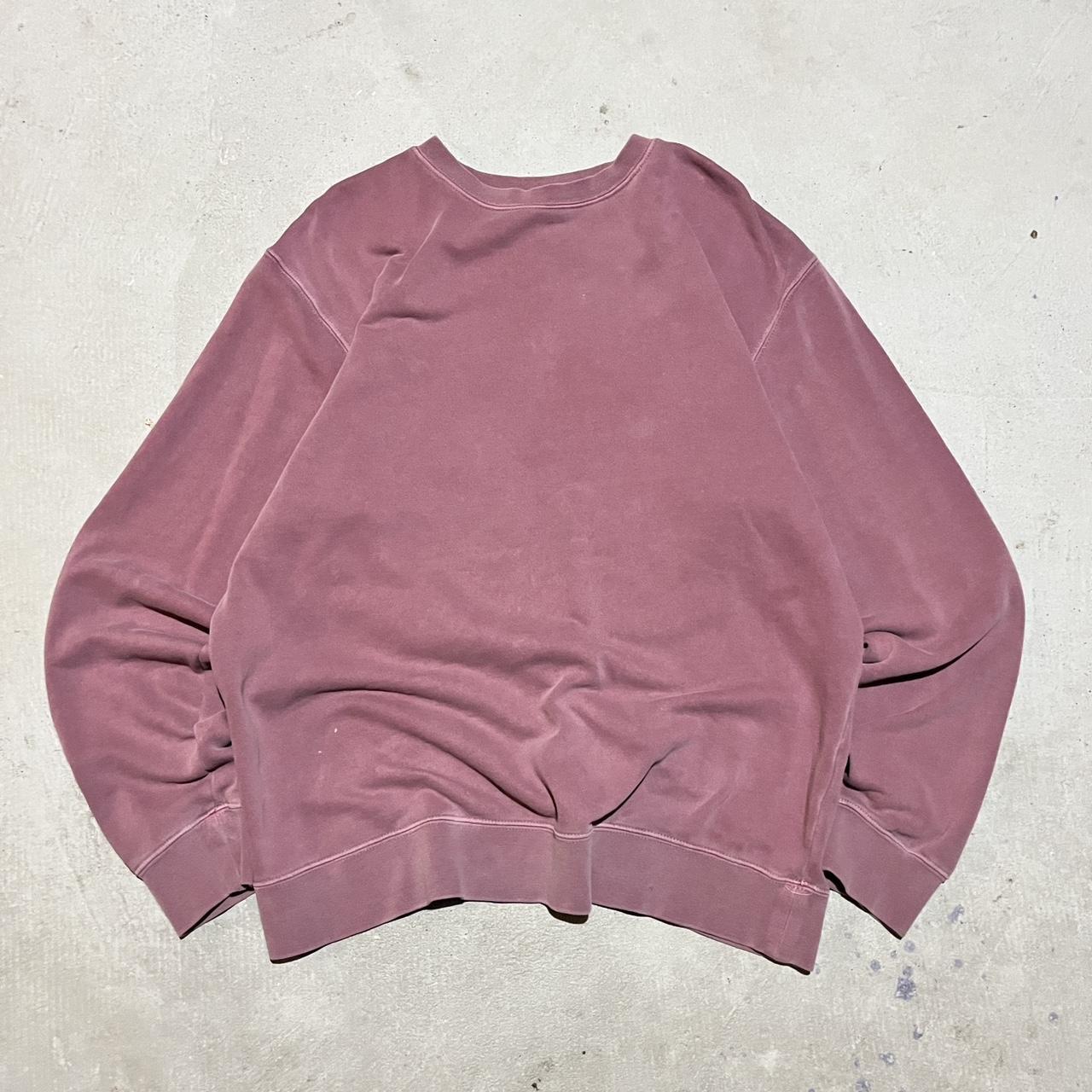 Independent sweater the tag got ripped off and it... - Depop