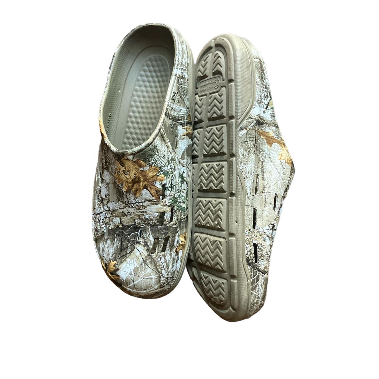 Fiya real tree clogs Size 10 Perfect condition - Depop