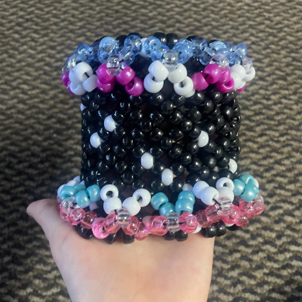 #kandi rotating cuff- #kandikid #scene #scenecore #rave | Depop