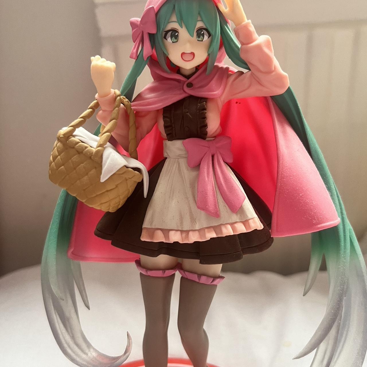 🤍 Hatsune Miku Wonderland Red Hood anime figure... - Depop