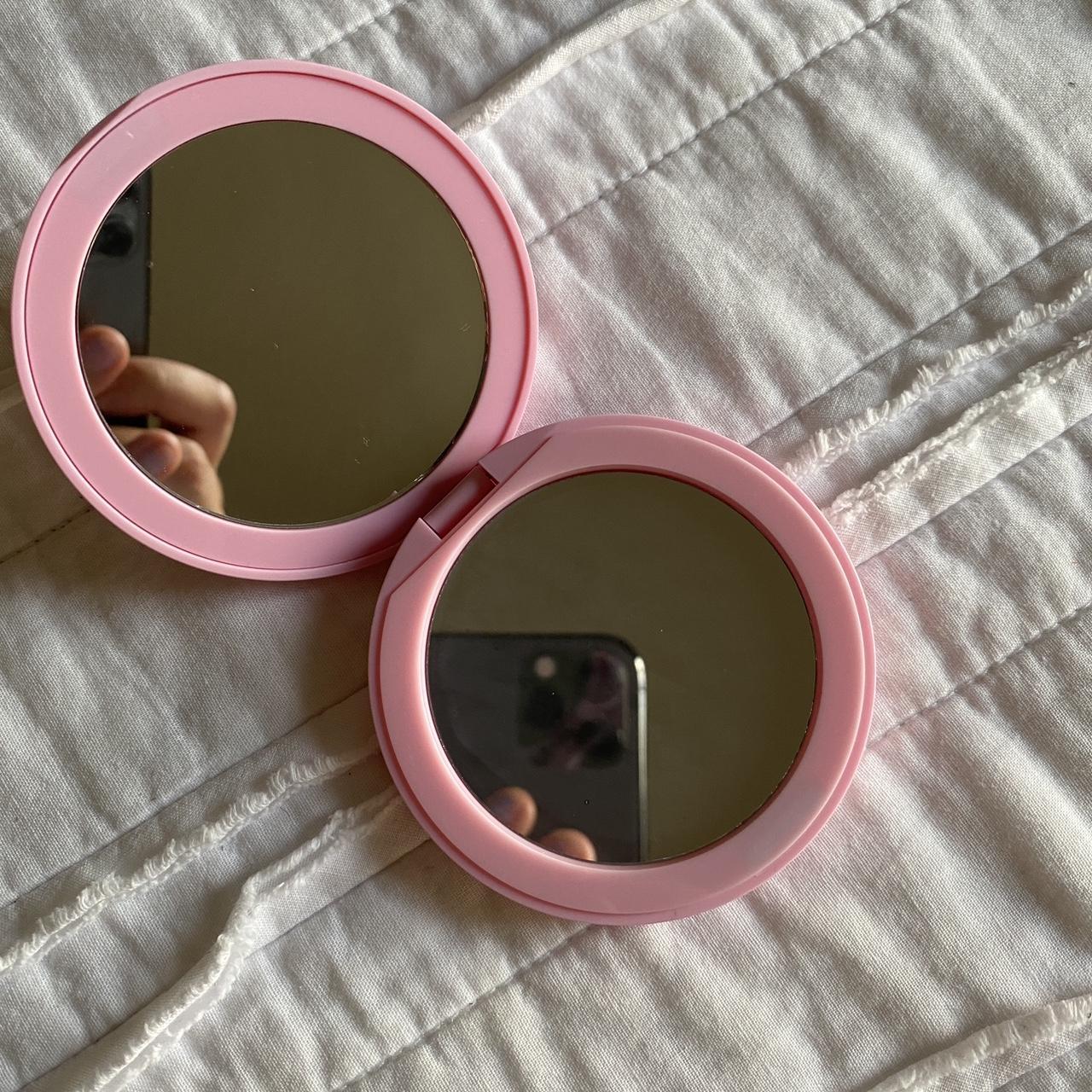 Pink compact mirror - Depop