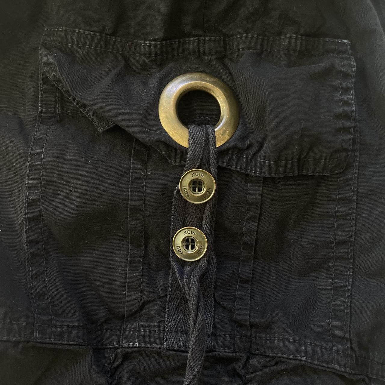 Early 2000s Ultra Low Rise Black Cargo Capris with... - Depop