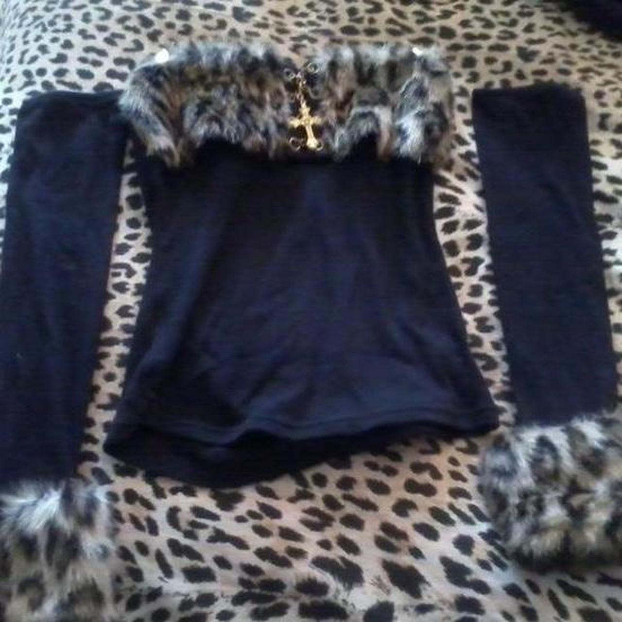 Y2k mcbling animal print fuzzy tube top☆ ALL... - Depop