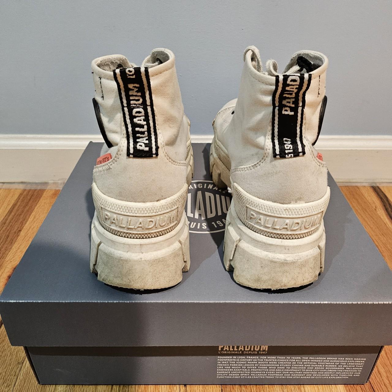 These Palladium Revolt Hi TX platform boots are in... - Depop