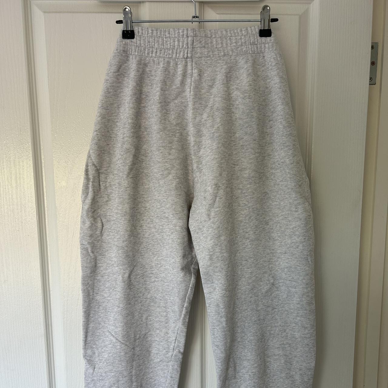 Bonds trackies - grey marle Size M - Depop