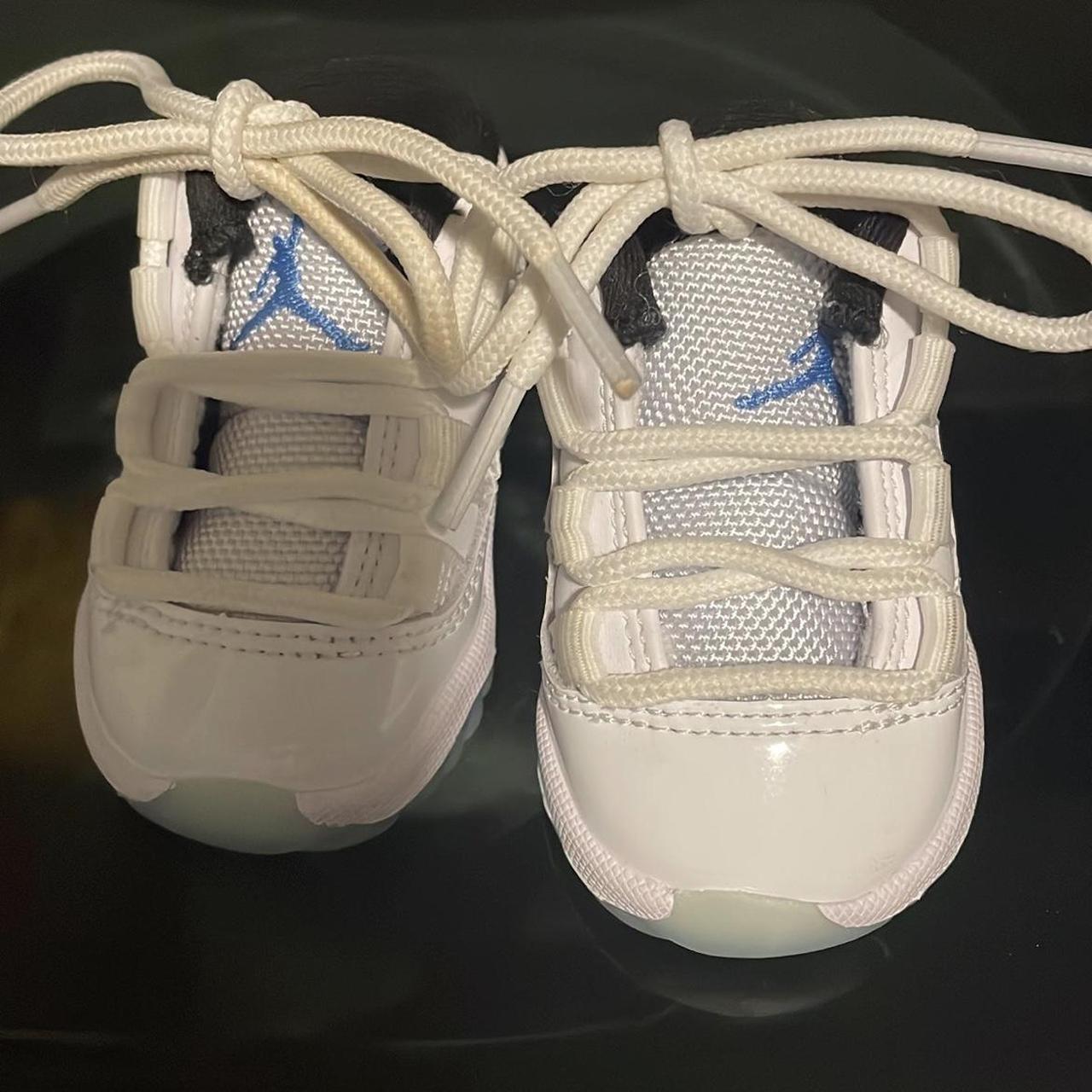 Toddler jordan size 2 - Depop