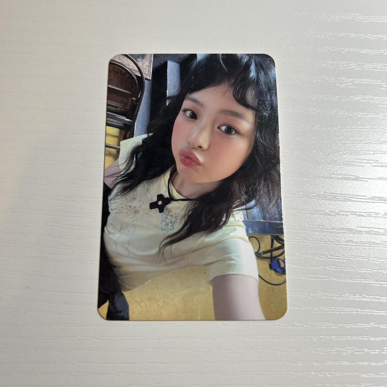 Hanni get up official photocard (not damaged) 1... - Depop