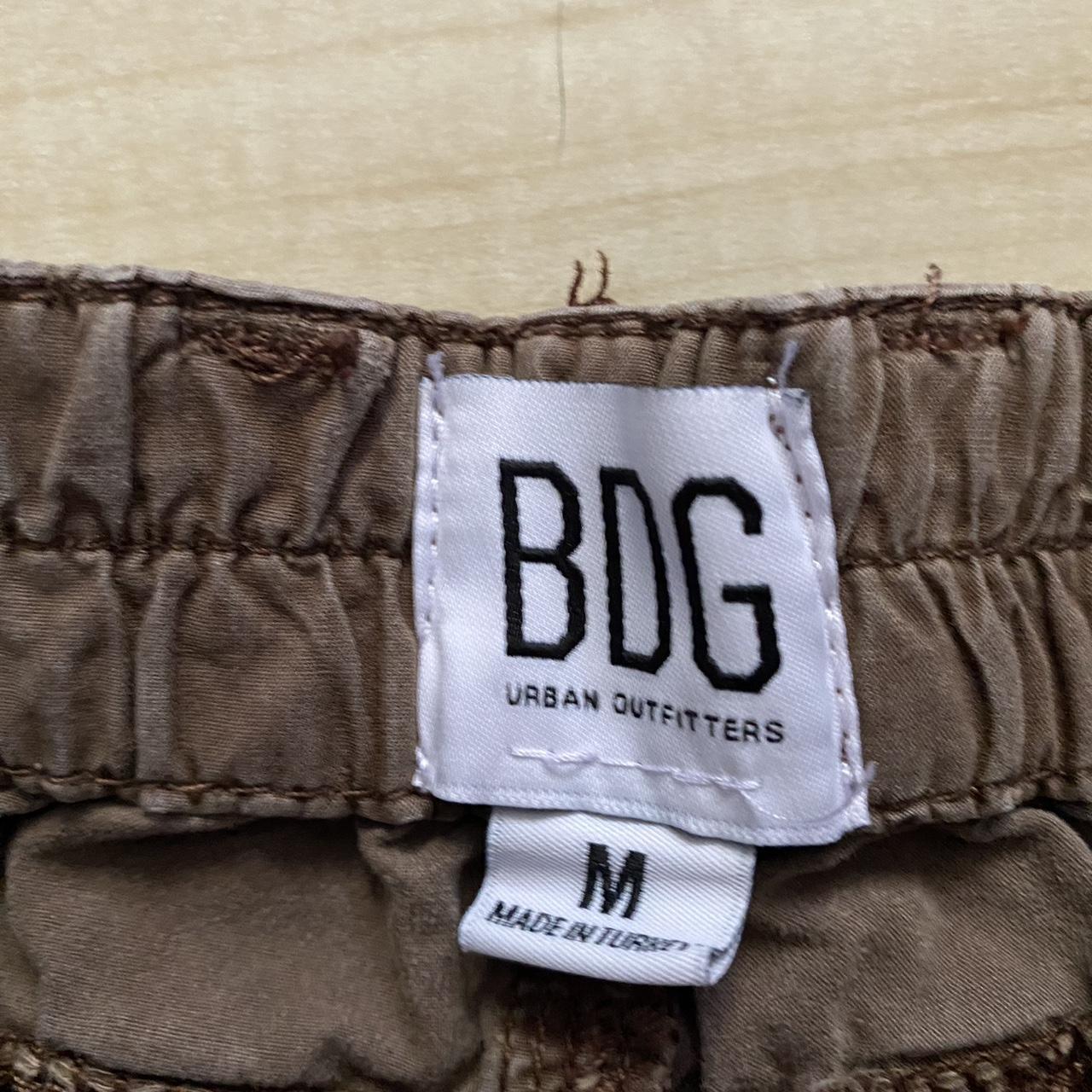 BDG medium brown cargo shorts -great... - Depop