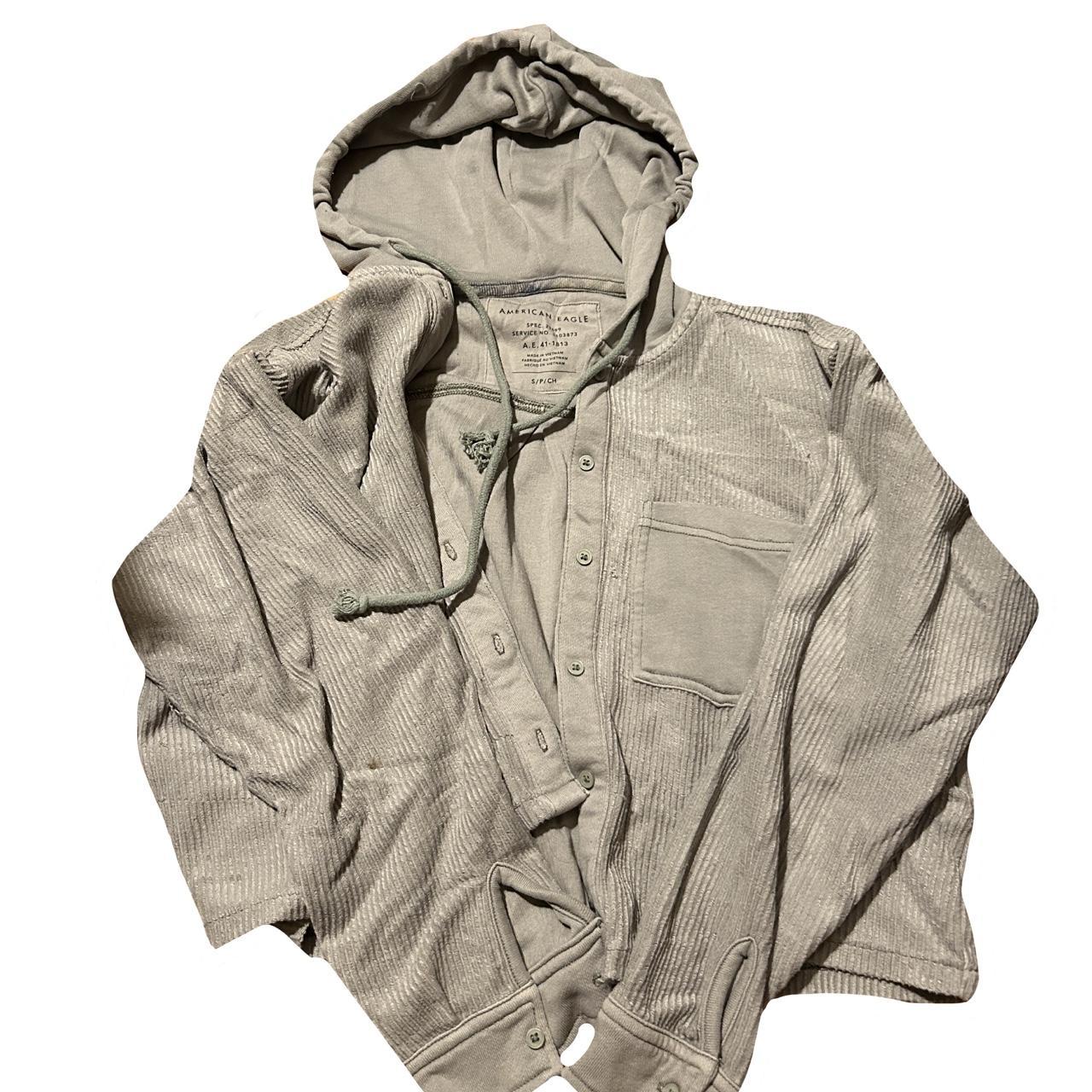 🪩 American Eagle button-up sweatshirt size S on... - Depop