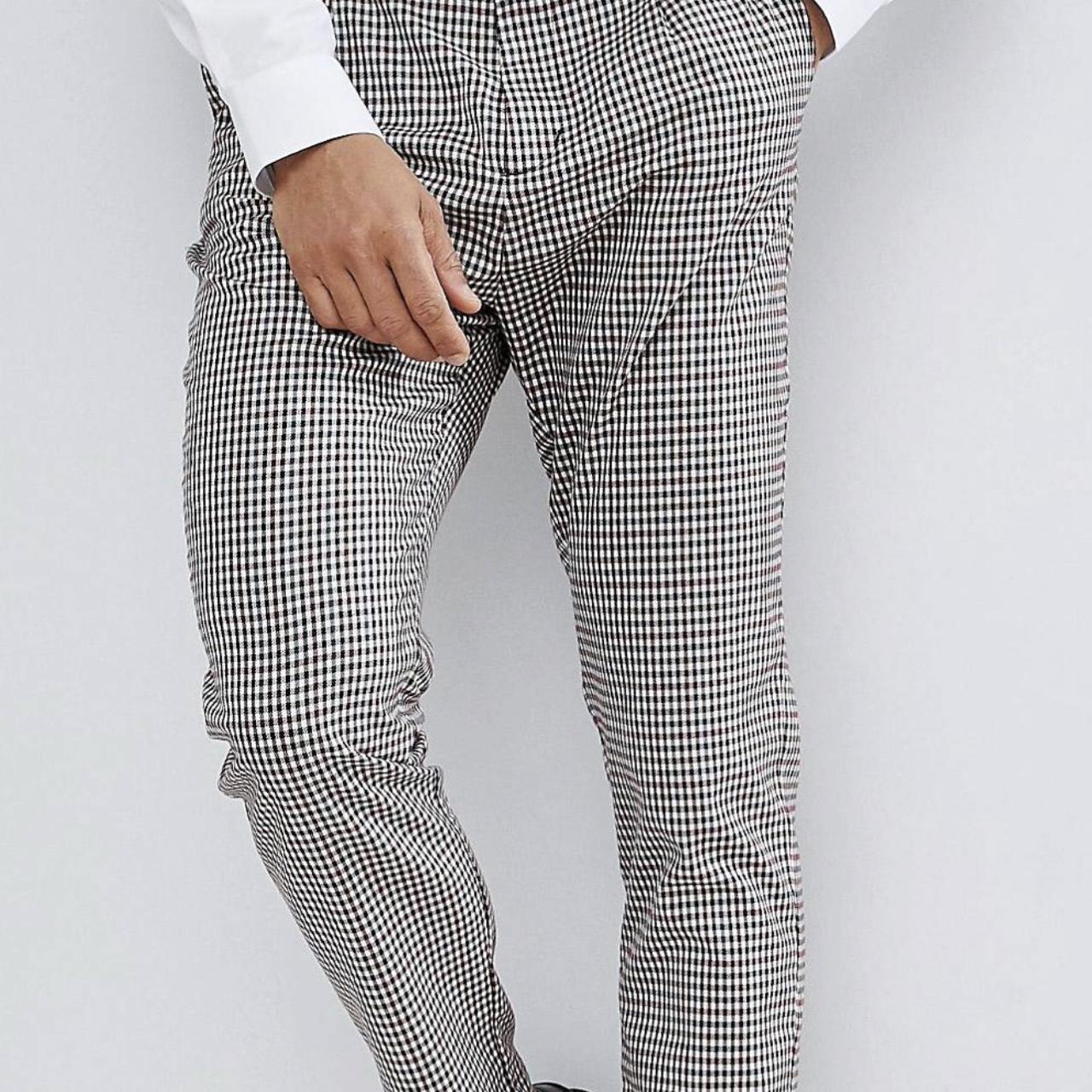 Stradivarius Prince of Wales Check Chino in Gray.... - Depop