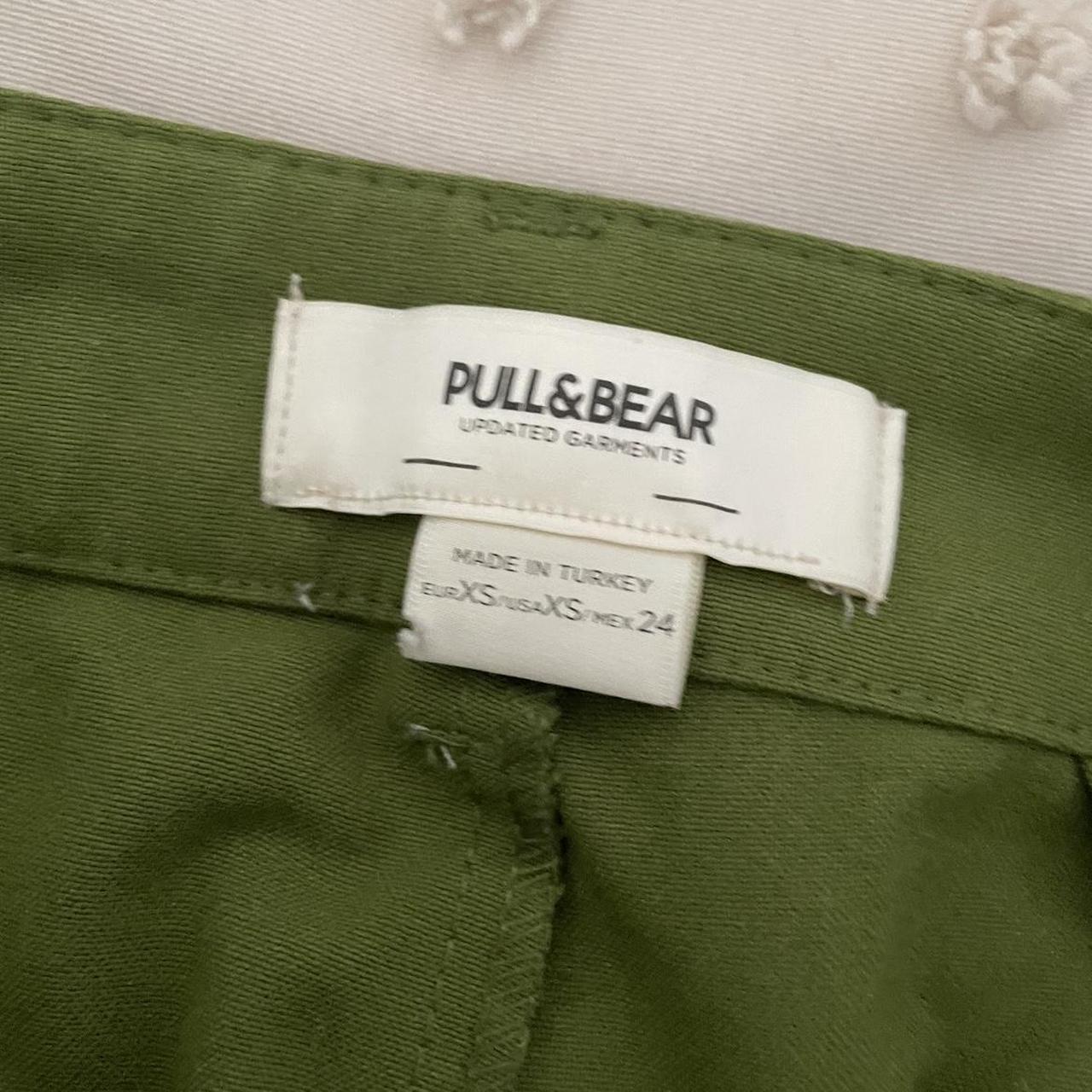 Olive green pull and bear pant Size XS - Depop