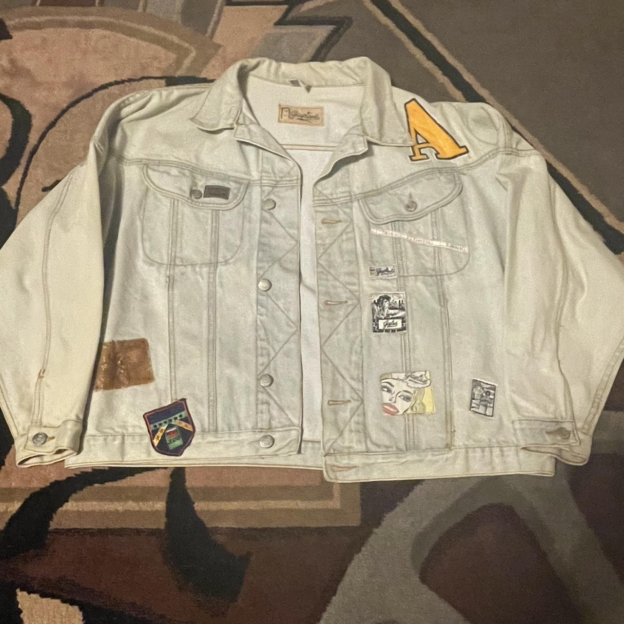 ⛽️ jean jacket - Depop
