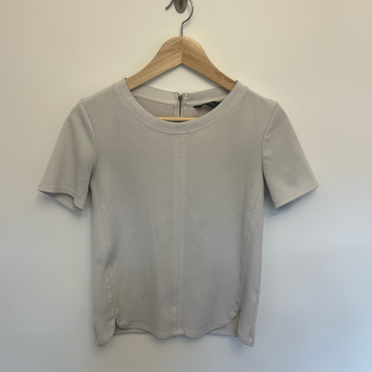 New Look light grey top with zip detail at back... - Depop