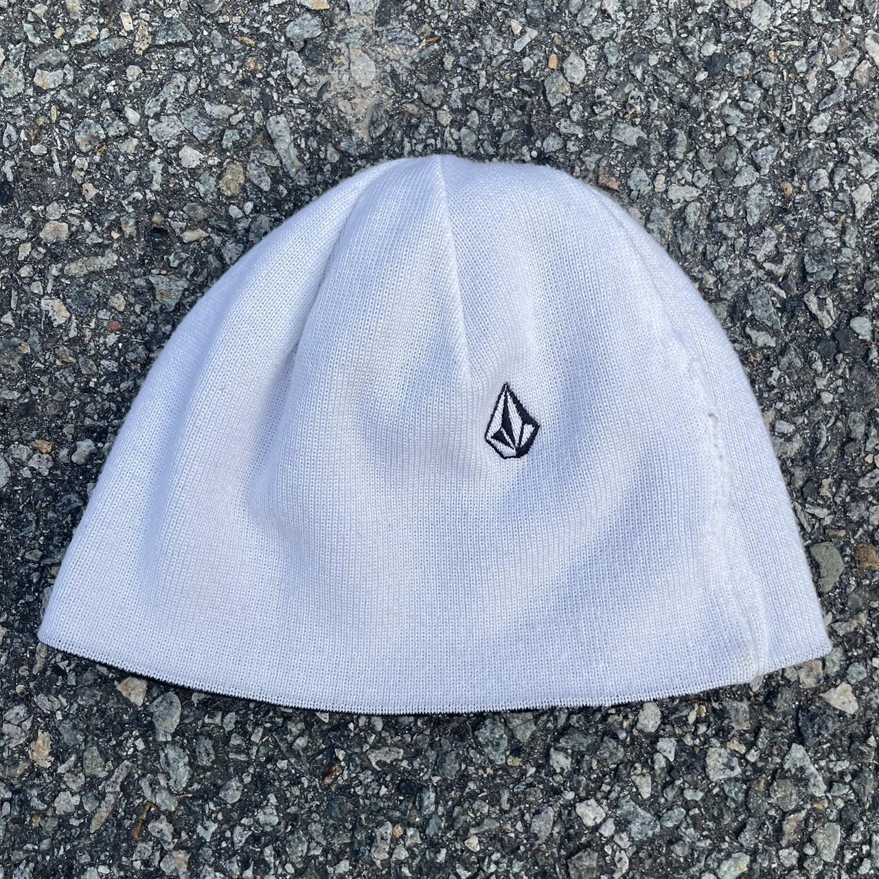 Volcom Reversible hat/beanie Perfect Condition... - Depop