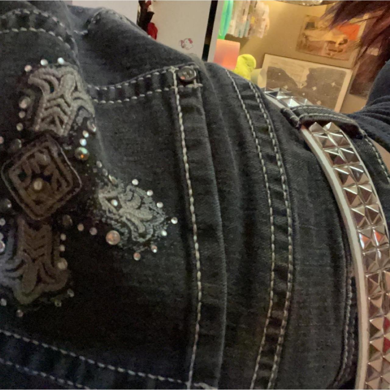 insane cross design jorts super steezy super comfy... - Depop