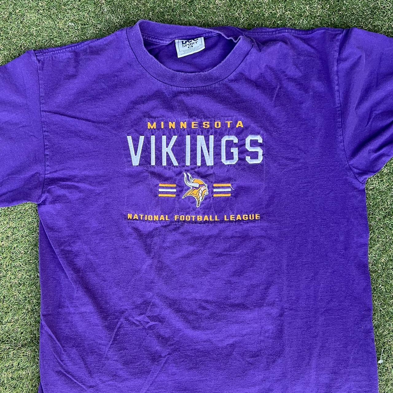 Vintage lee tag embroidered Vikings T Tag size: XL... - Depop