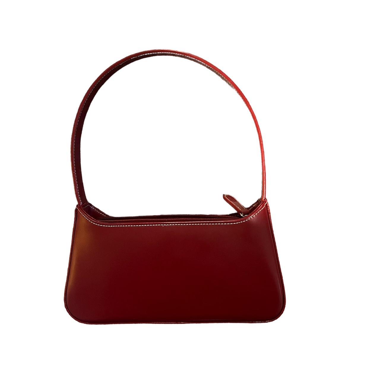 small red shoulder bag small pocket on the inside;... - Depop