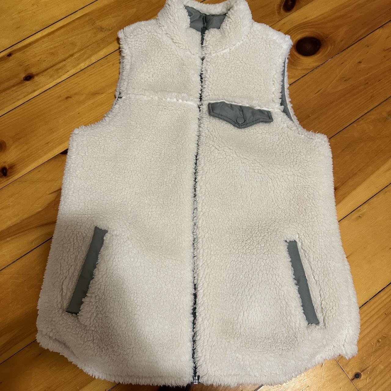 reverse able vest - Depop