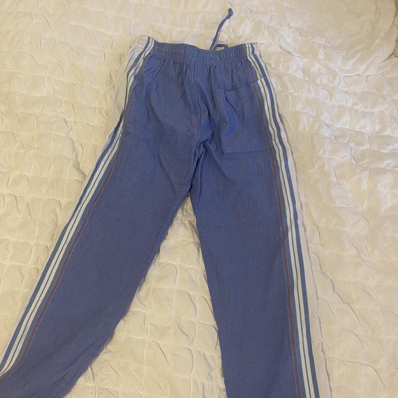 Toms trunks Blue lounge and yoga pants Only worn once - Depop