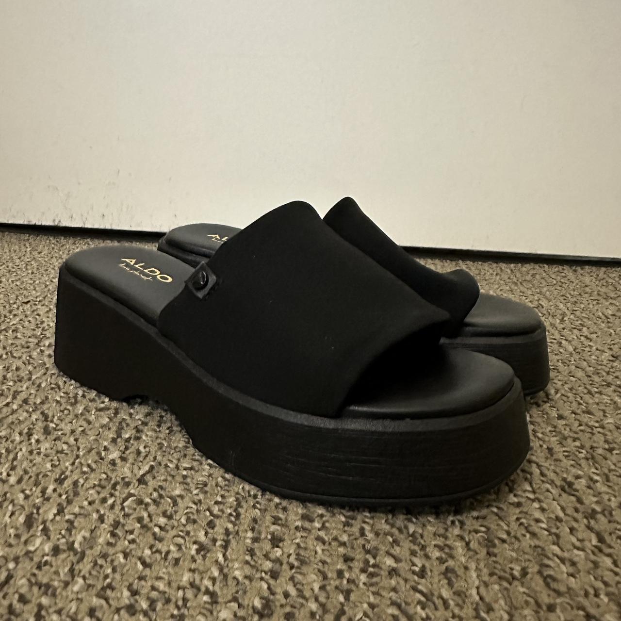 aldo platform sandals size 5 worn once - Depop