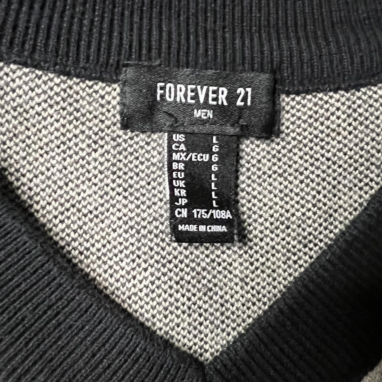 Forever 21 Vest Only worn a few times Mens L Dm for... - Depop