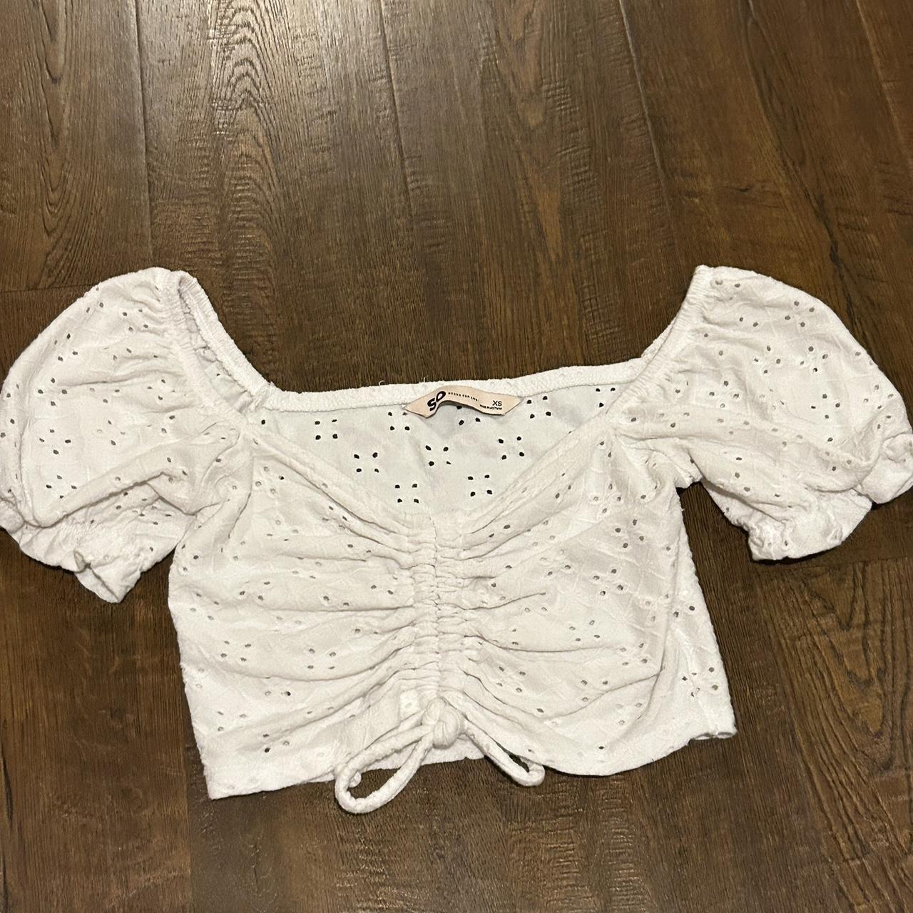 super cute cropped boho preppy white top!!! size xs... - Depop