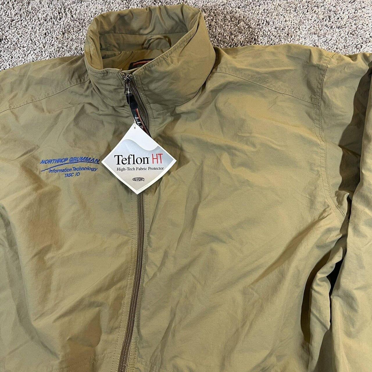 This new L.L. Bean jacket is the perfect addition to... - Depop