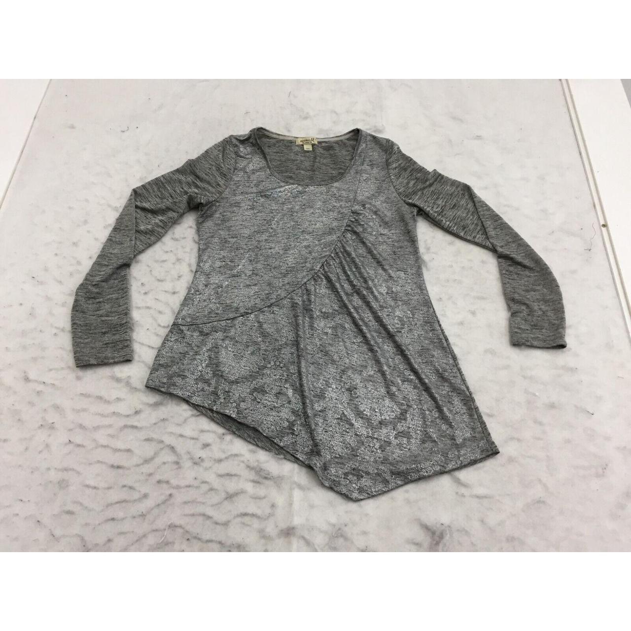 One World Shirt Womens S Small Shiny Gray Paisley... - Depop
