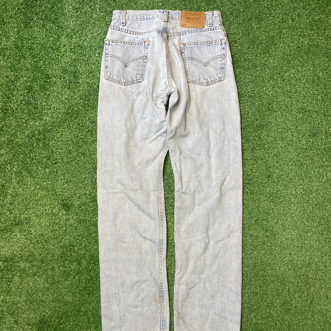 Vintage Levi’s 505 Straight Leg Jeans 30x32 - Depop